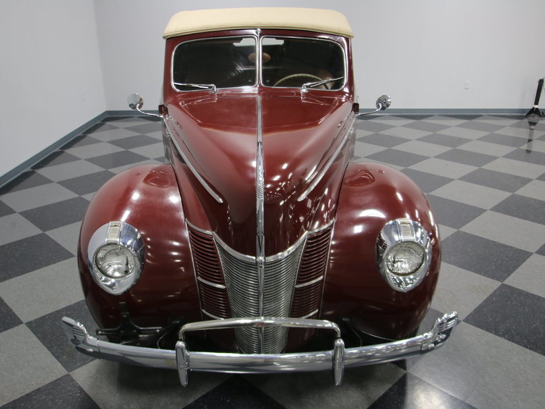 1940 Ford Deluxe | Streetside Classics - The Nation's Trusted Classic ...