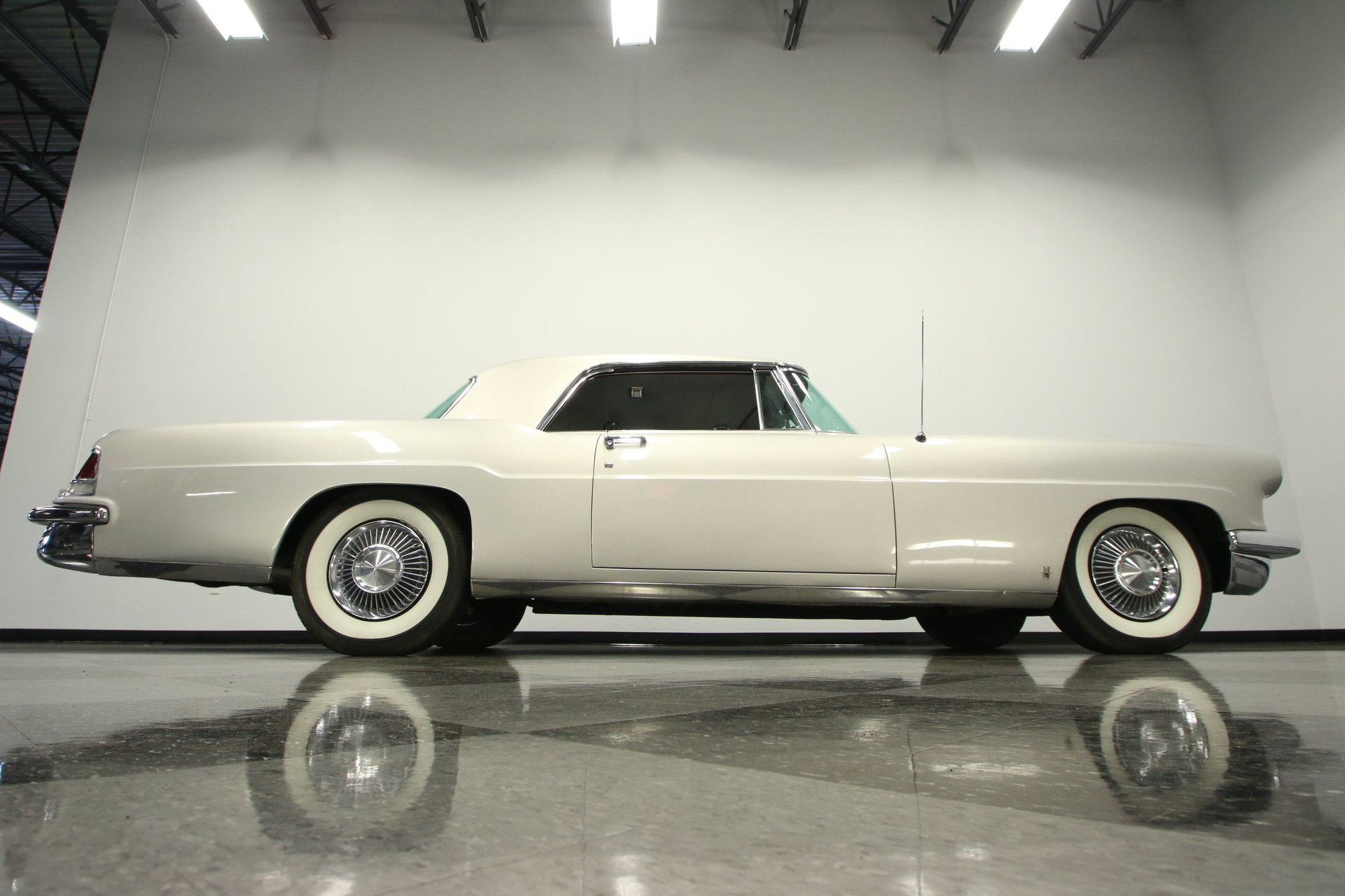 1957 Lincoln Continental | Streetside Classics - The Nation's Trusted ...