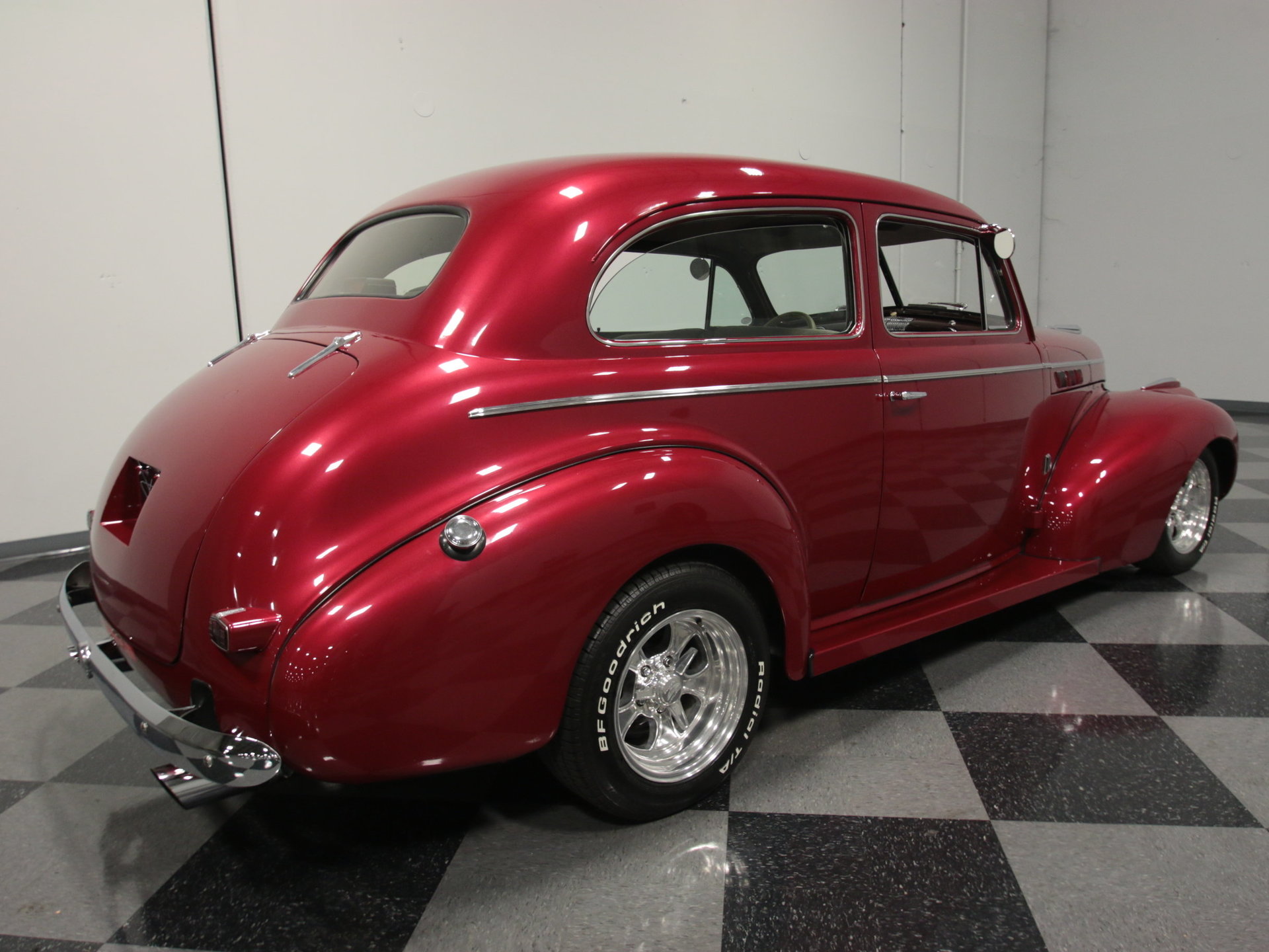 1940 Pontiac Deluxe | Streetside Classics - The Nation's Trusted ...