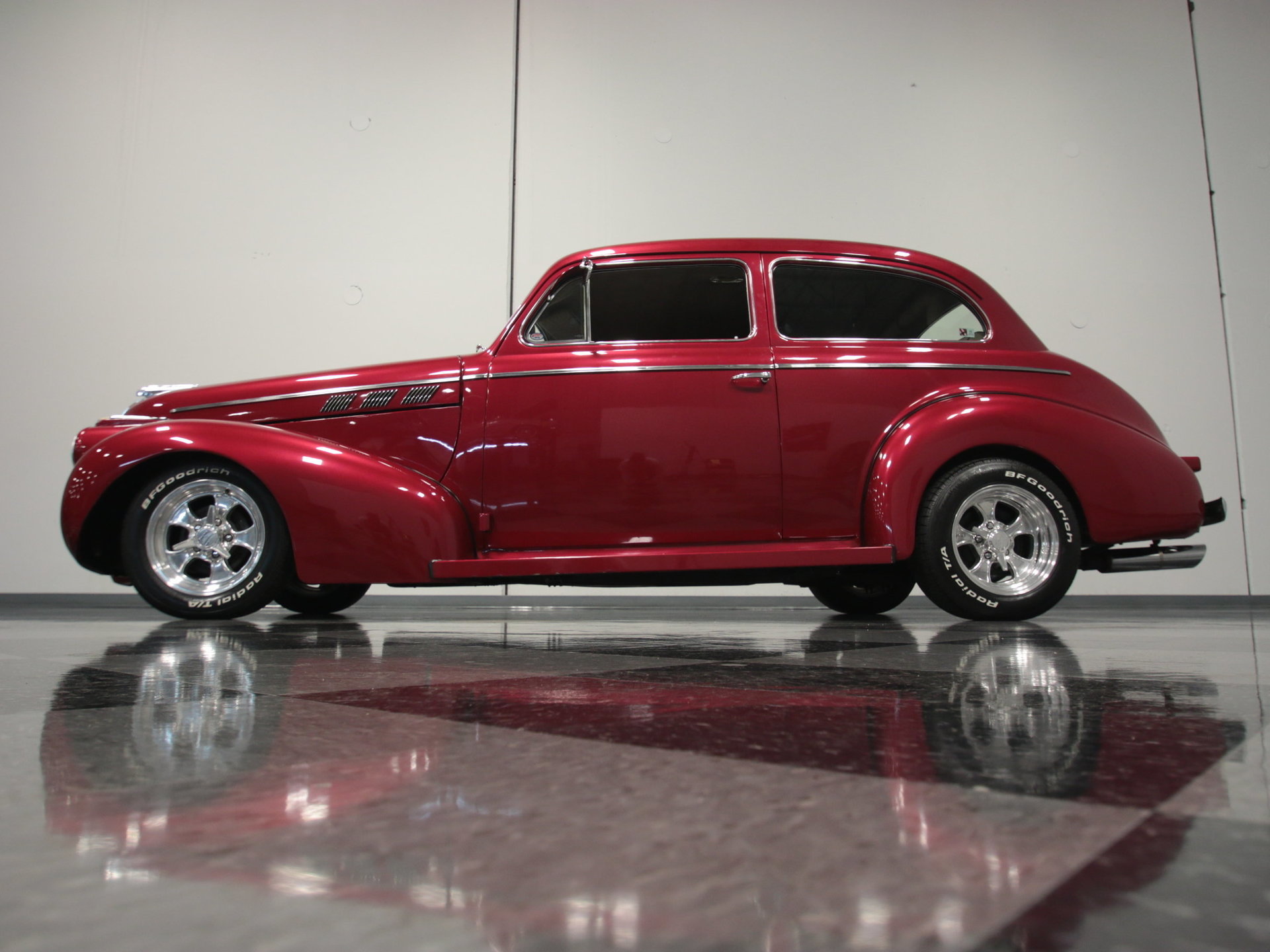 1940 Pontiac Deluxe | Streetside Classics - The Nation's Trusted ...