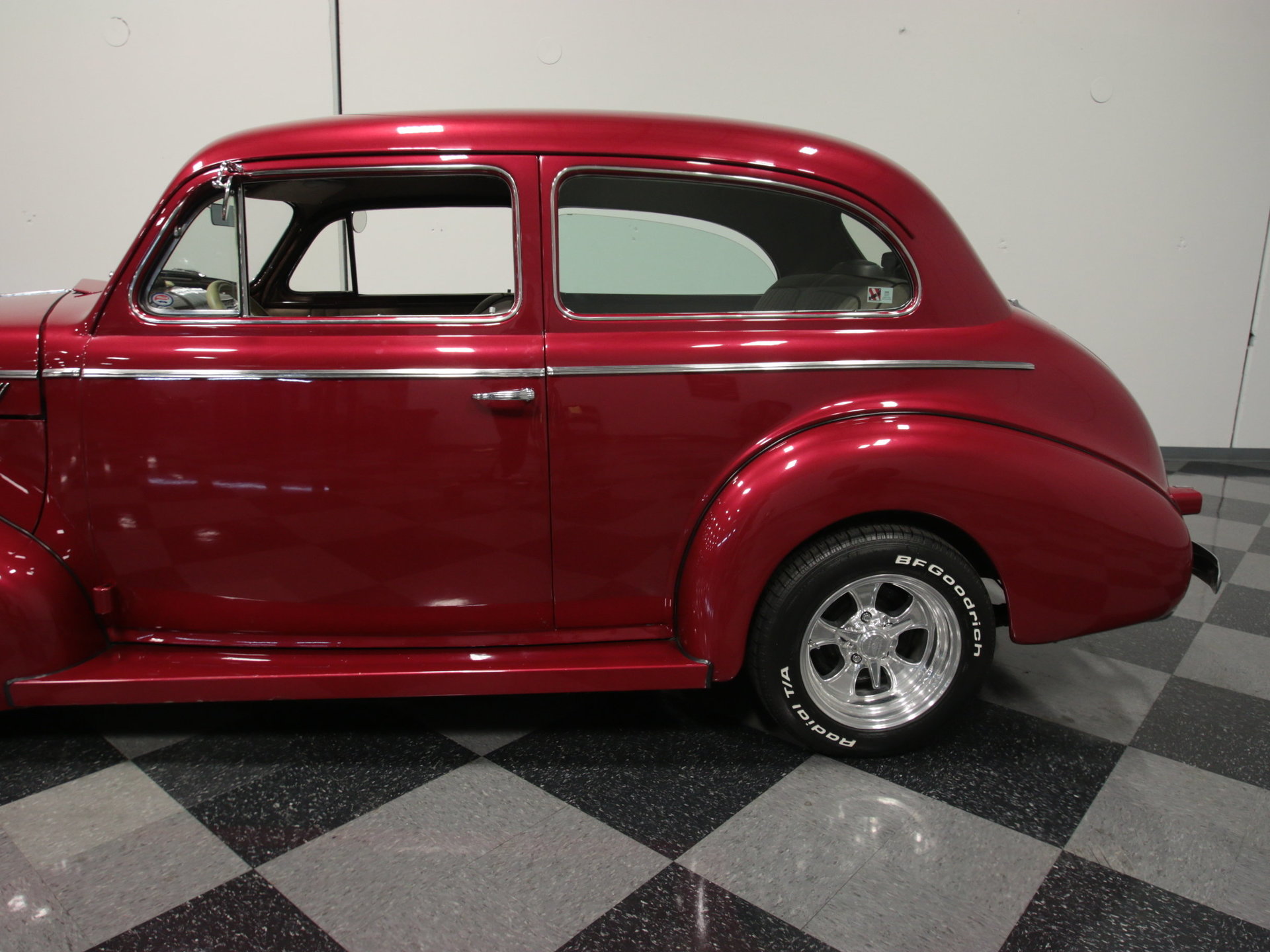 1940 Pontiac Deluxe | Streetside Classics - The Nation's Trusted ...