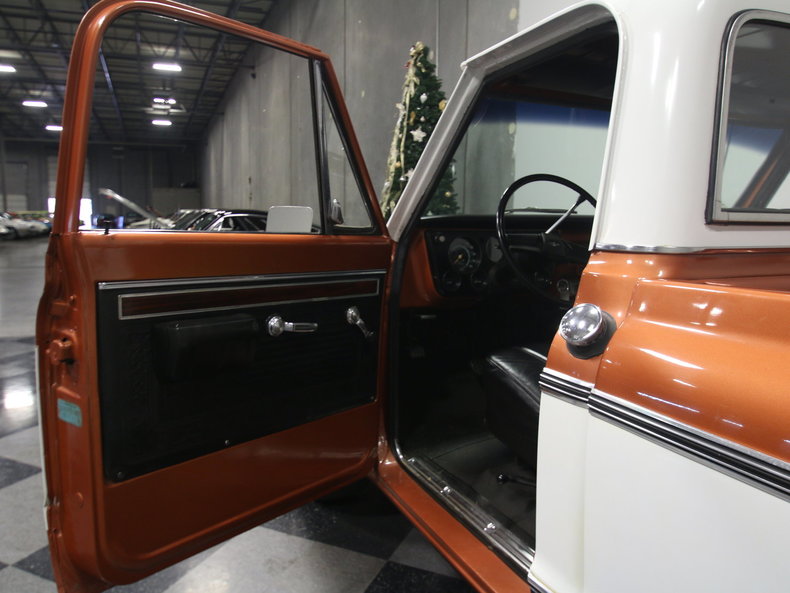 1970 Chevrolet C10 | Streetside Classics - Classic & Exotic Car ...