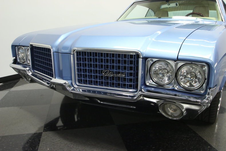 1971 Oldsmobile Cutlass | Streetside Classics - The Nation's Trusted ...