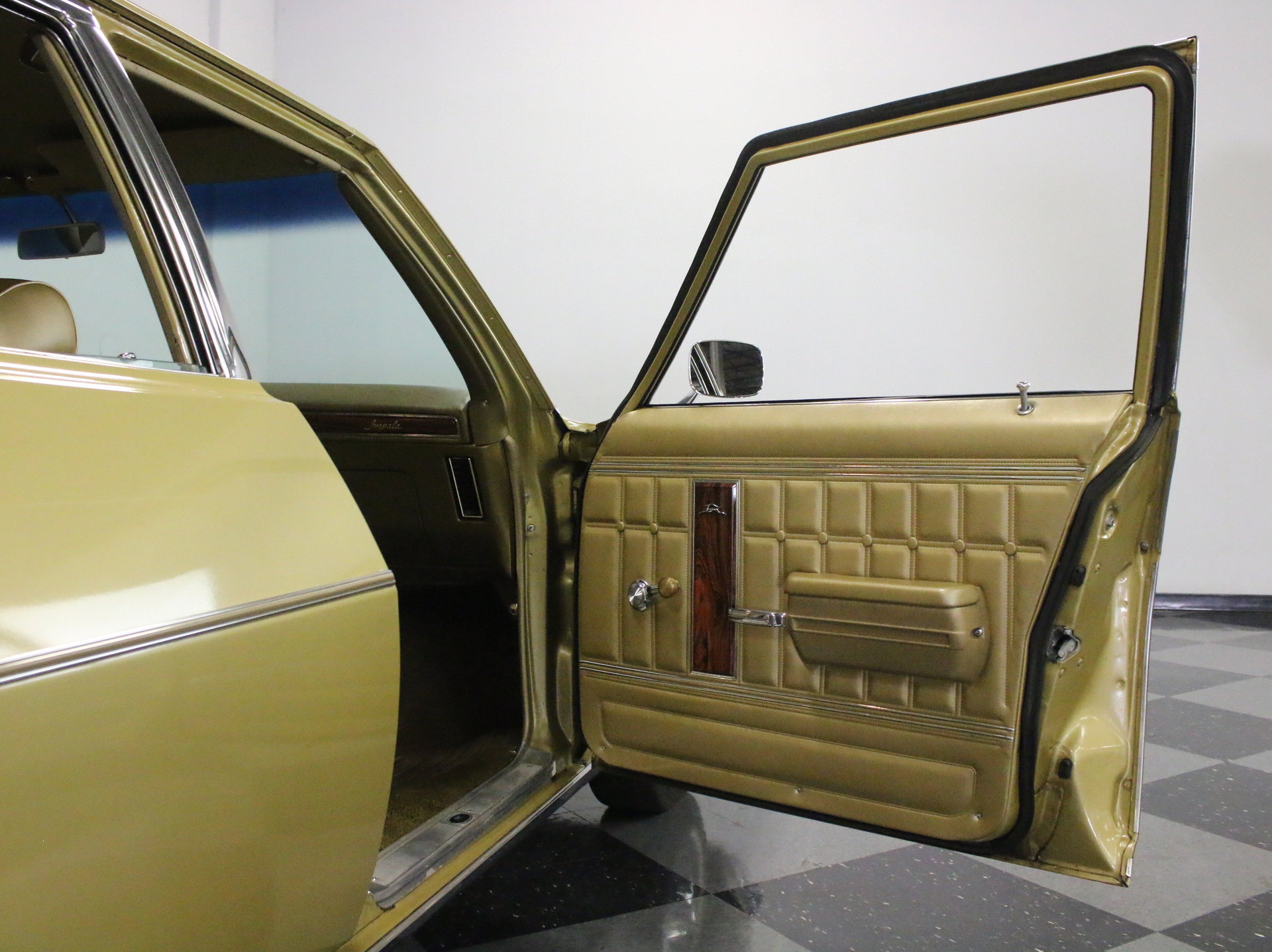 1970 Chevrolet Impala | Streetside Classics - The Nation's Trusted ...