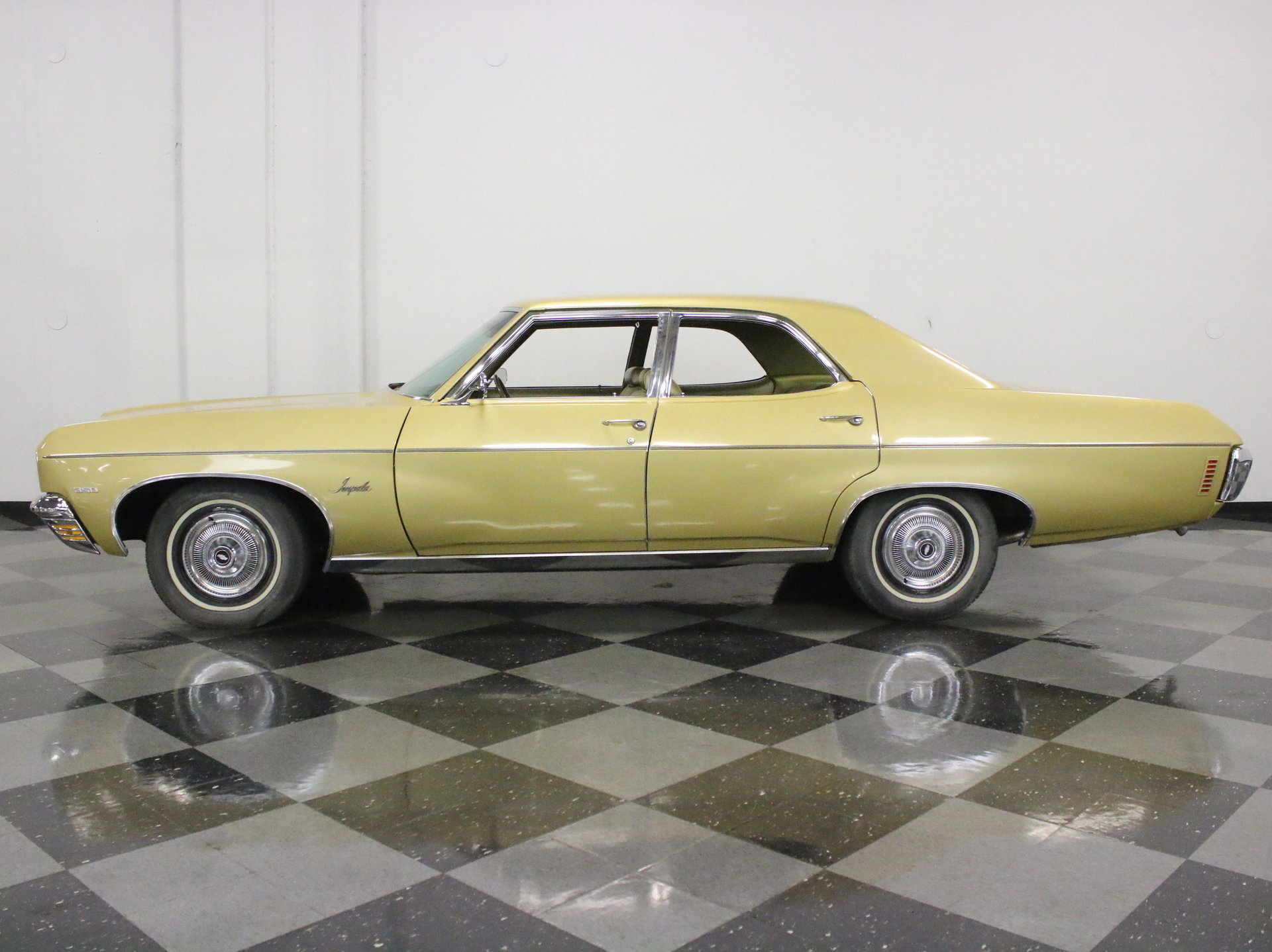 1970 Chevrolet Impala | Streetside Classics - The Nation's Trusted ...