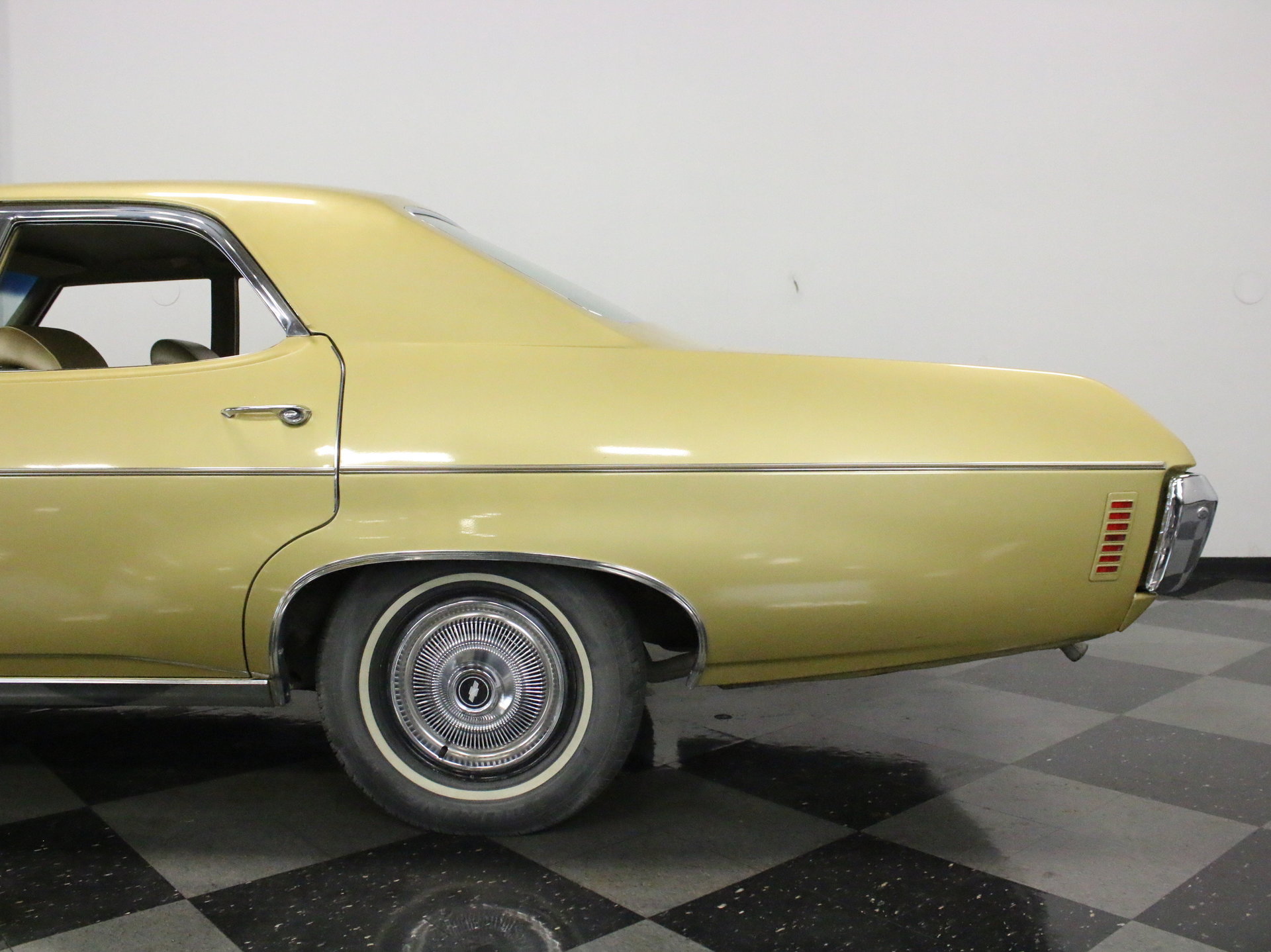 1970 Chevrolet Impala | Streetside Classics - The Nation's Trusted ...
