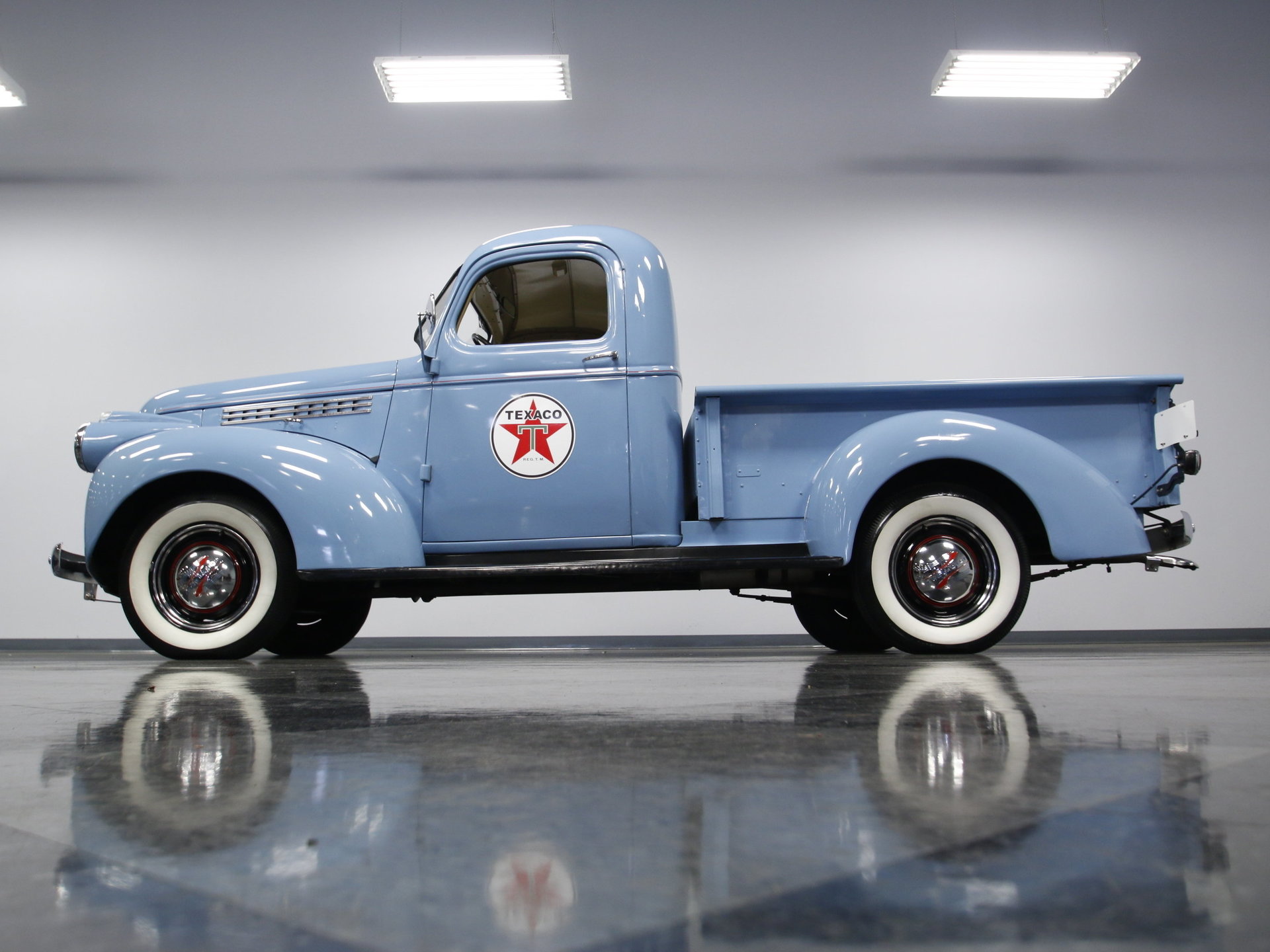 1946 Chevrolet Pickup | Streetside Classics - The Nation's Trusted ...