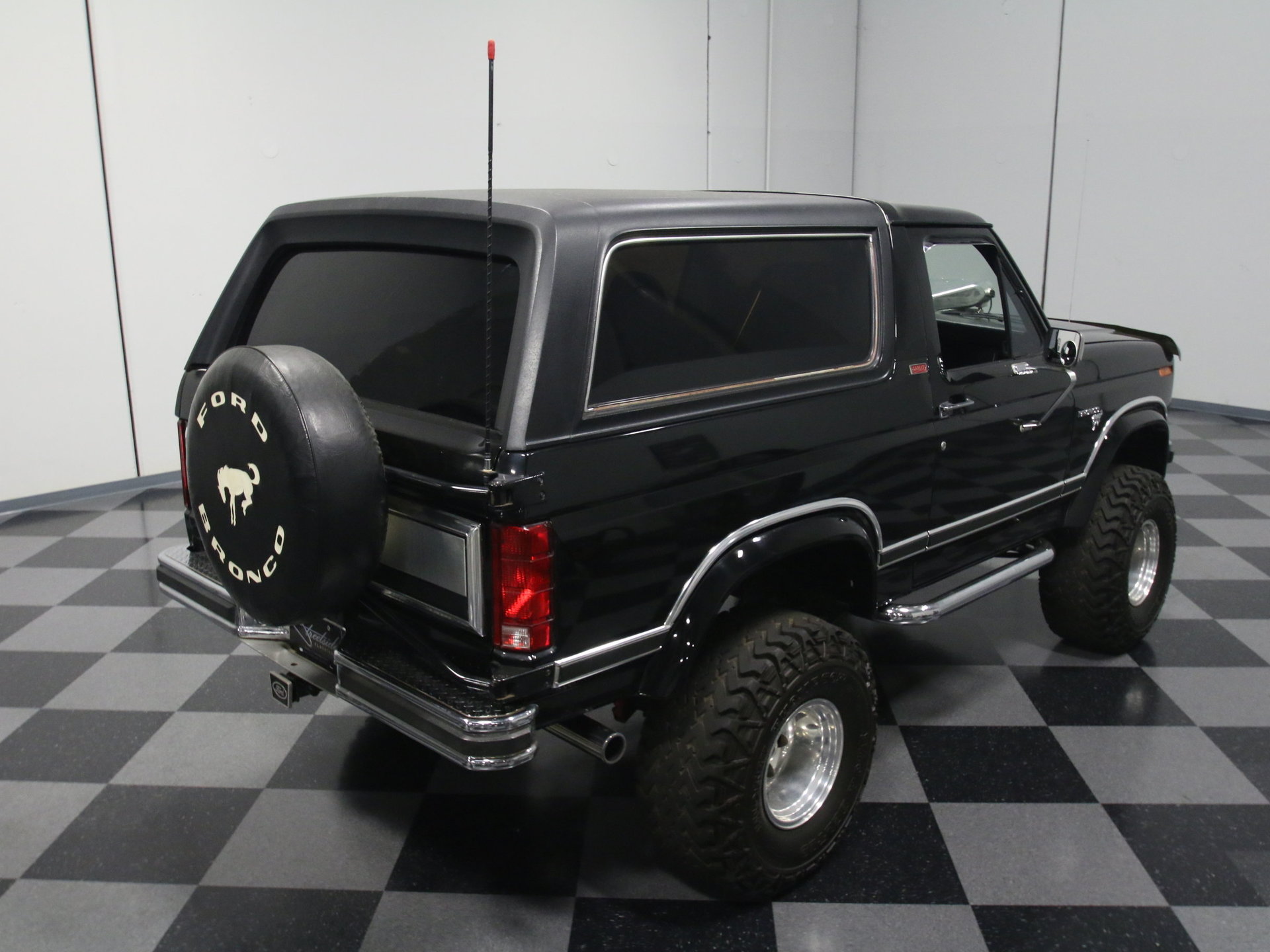 1981 Ford Bronco | Streetside Classics - The Nation's Trusted Classic ...