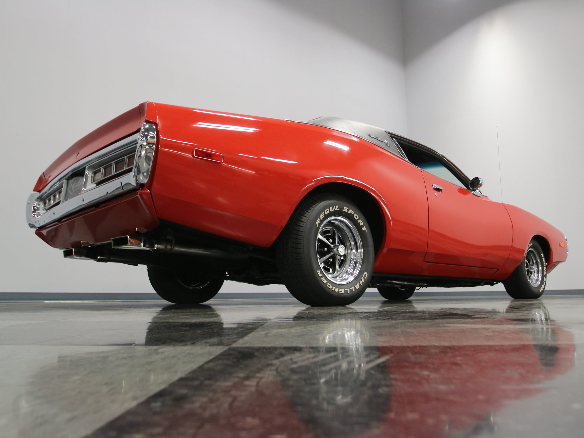 1972 Dodge Charger | Streetside Classics - The Nation's Trusted Classic ...