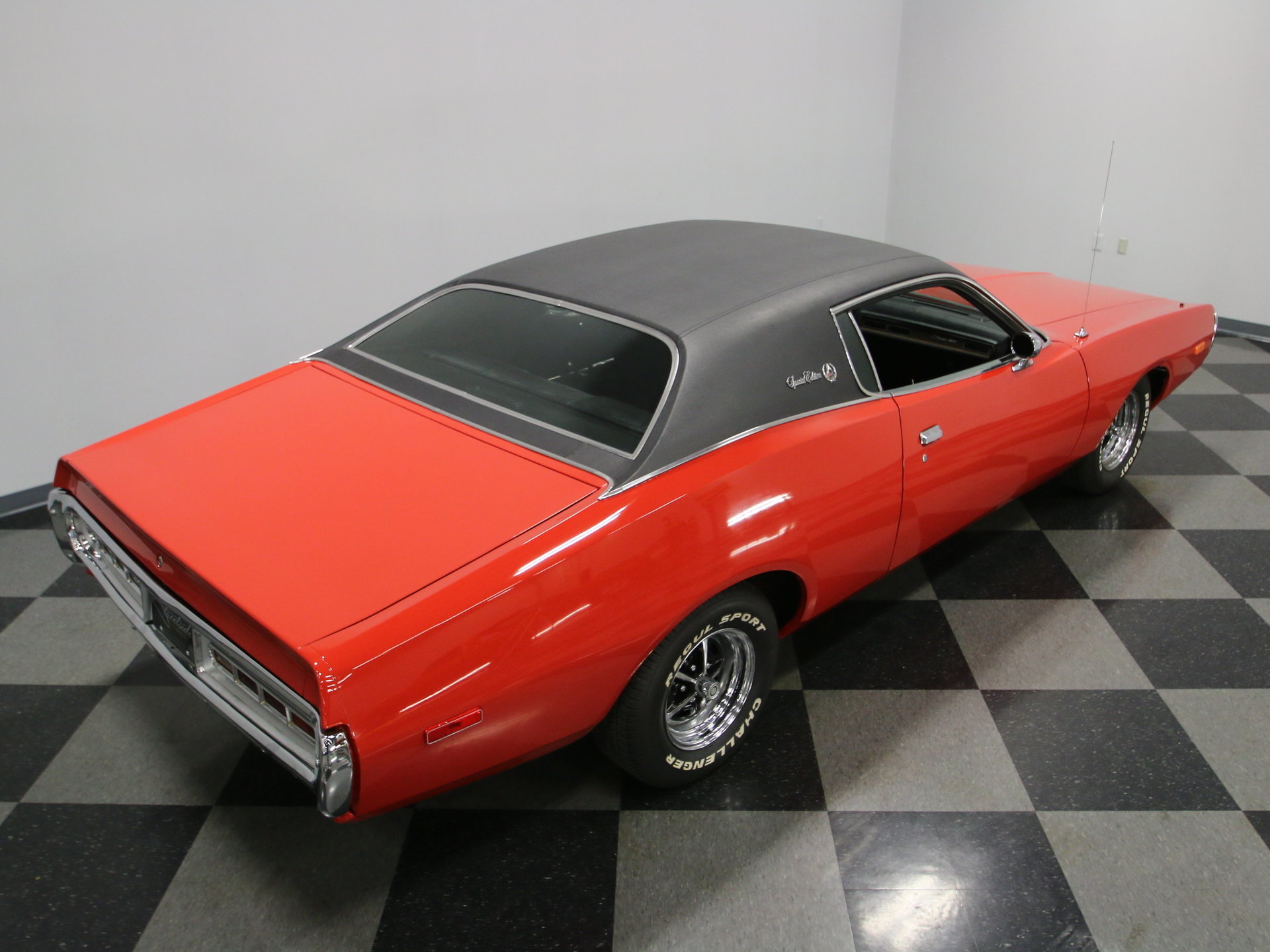 1972 Dodge Charger | Streetside Classics - The Nation's Trusted Classic ...