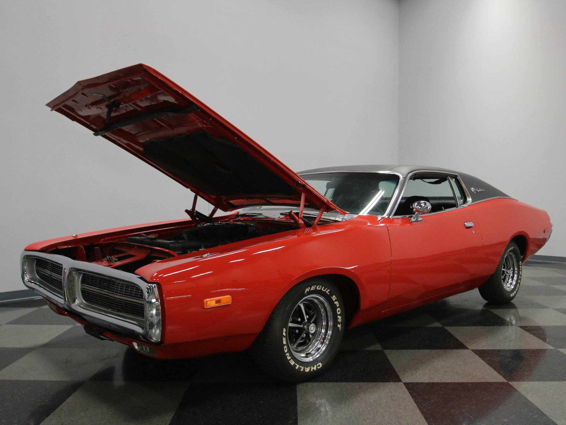1972 Dodge Charger | Streetside Classics - The Nation's Trusted Classic ...