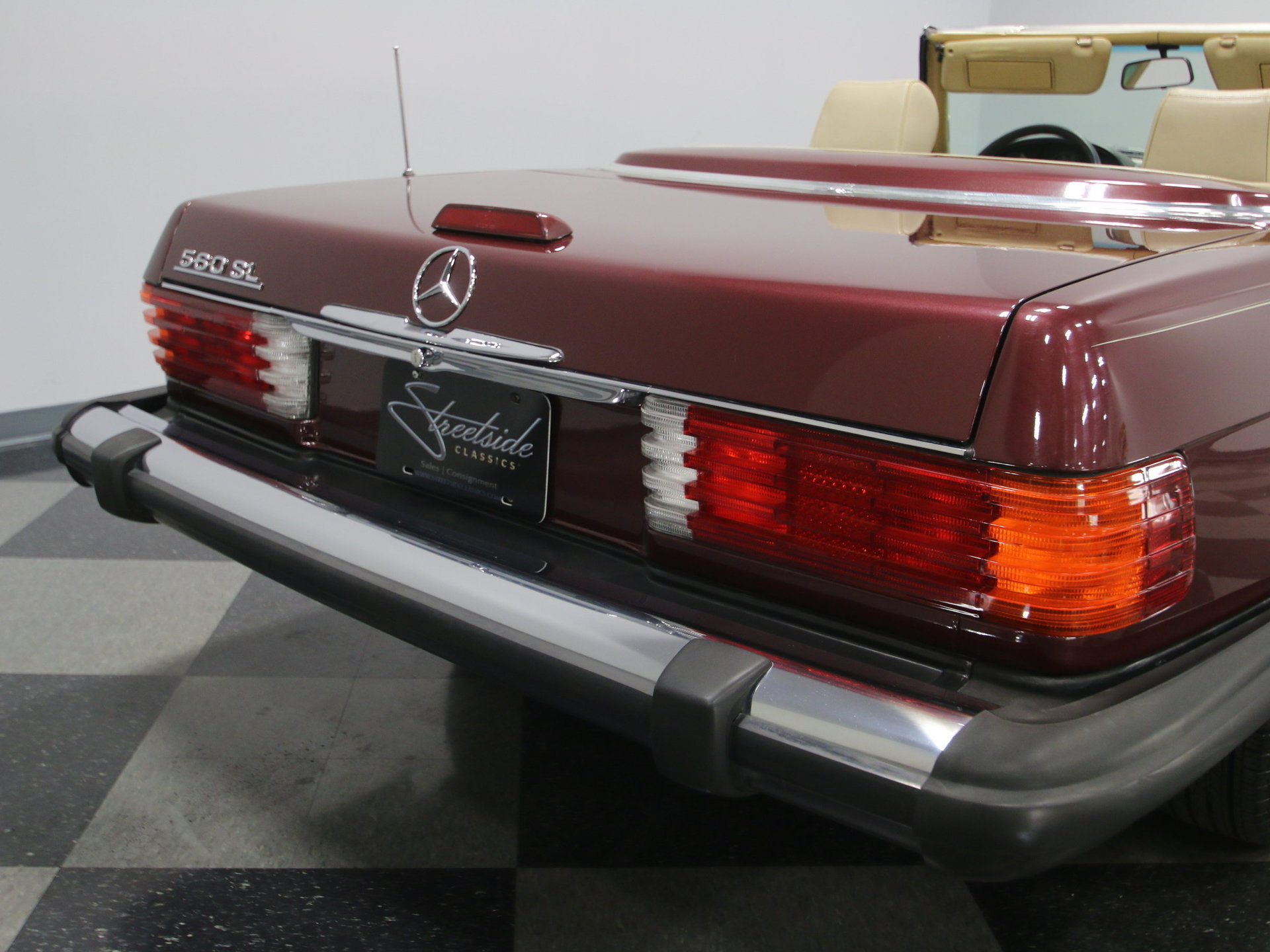 1988 Mercedes-Benz 560SL | Streetside Classics - The Nation's Trusted ...