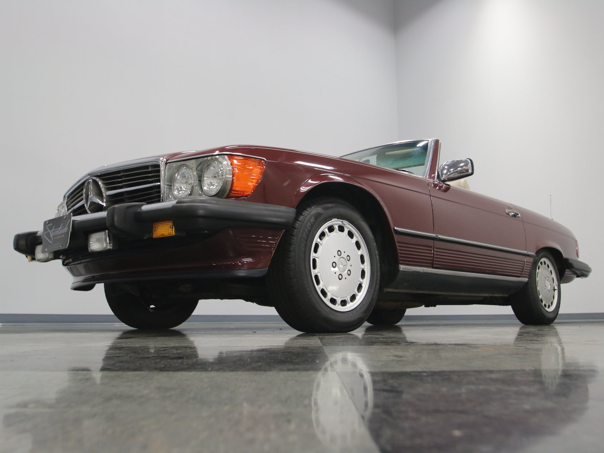 1988 Mercedes-Benz 560SL | Streetside Classics - The Nation's Trusted ...