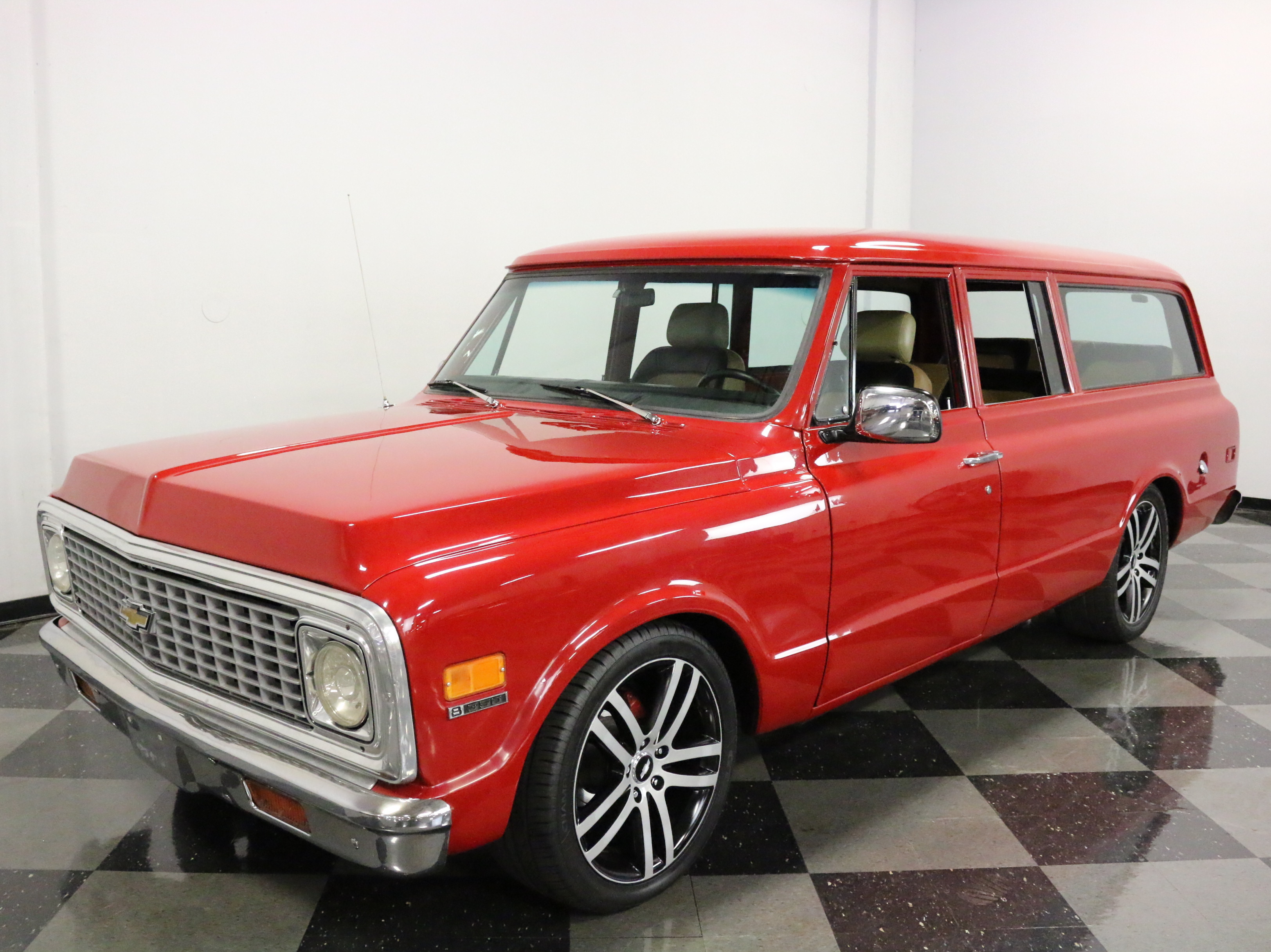 1972 Chevrolet Suburban | 1972 Chevrolet Suburban | Streetside Classics ...
