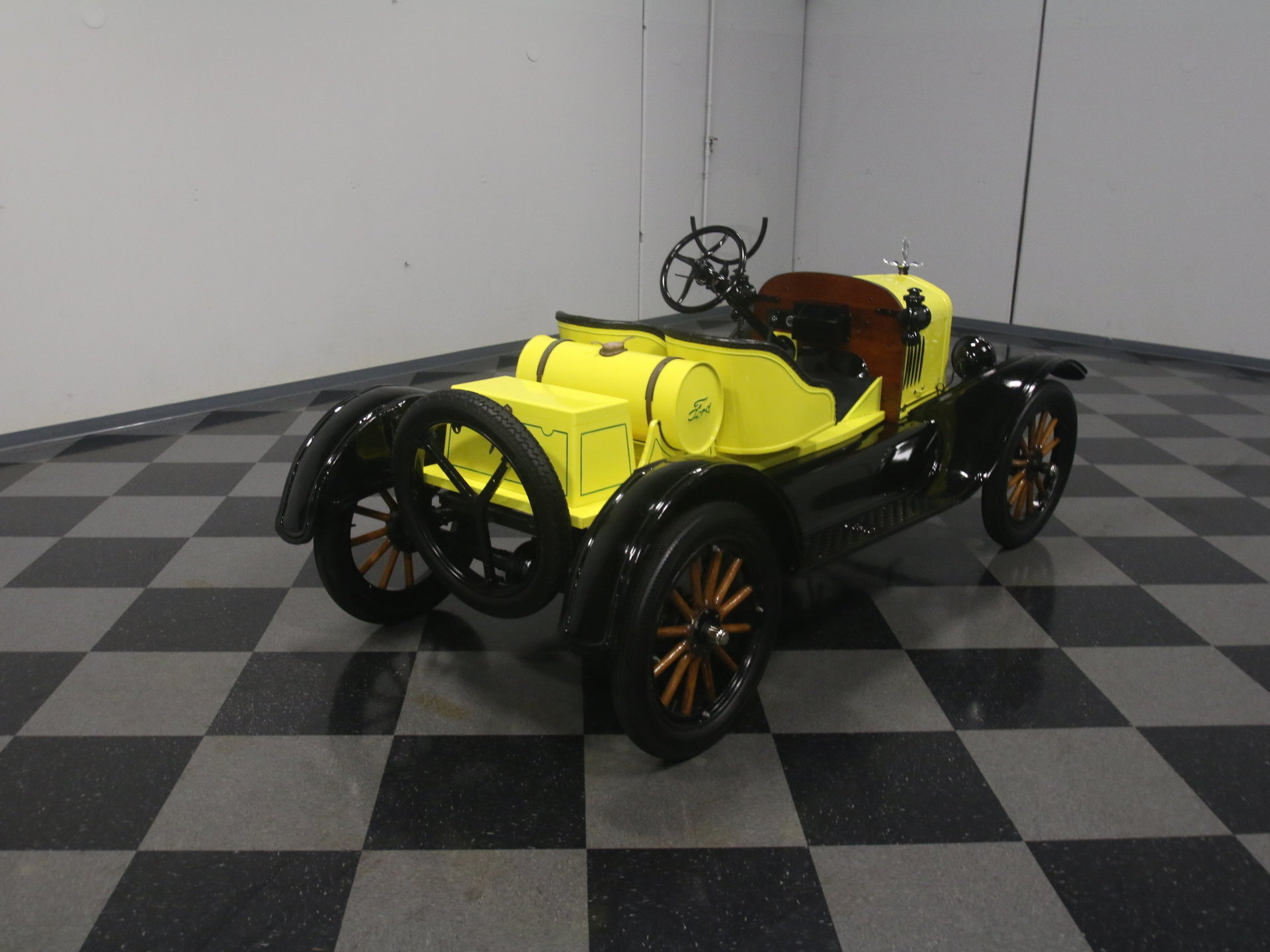 1923 Ford Model T | Streetside Classics - The Nation's Trusted Classic ...