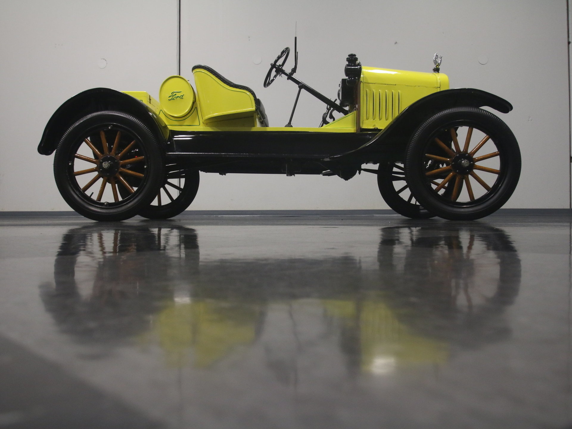 1923 Ford Model T | Streetside Classics - The Nation's Trusted Classic ...