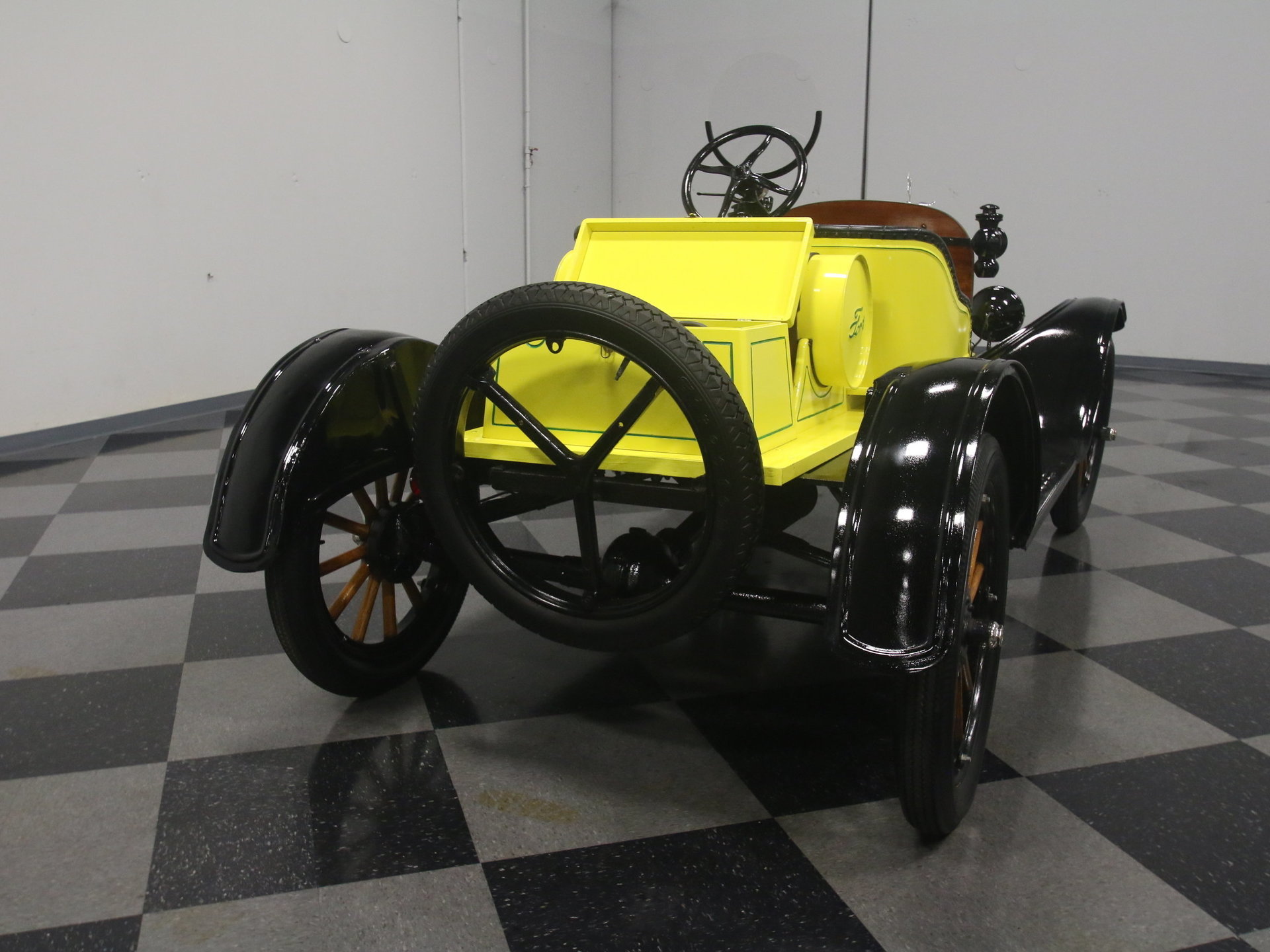 1923 Ford Model T | Streetside Classics - The Nation's Trusted Classic ...
