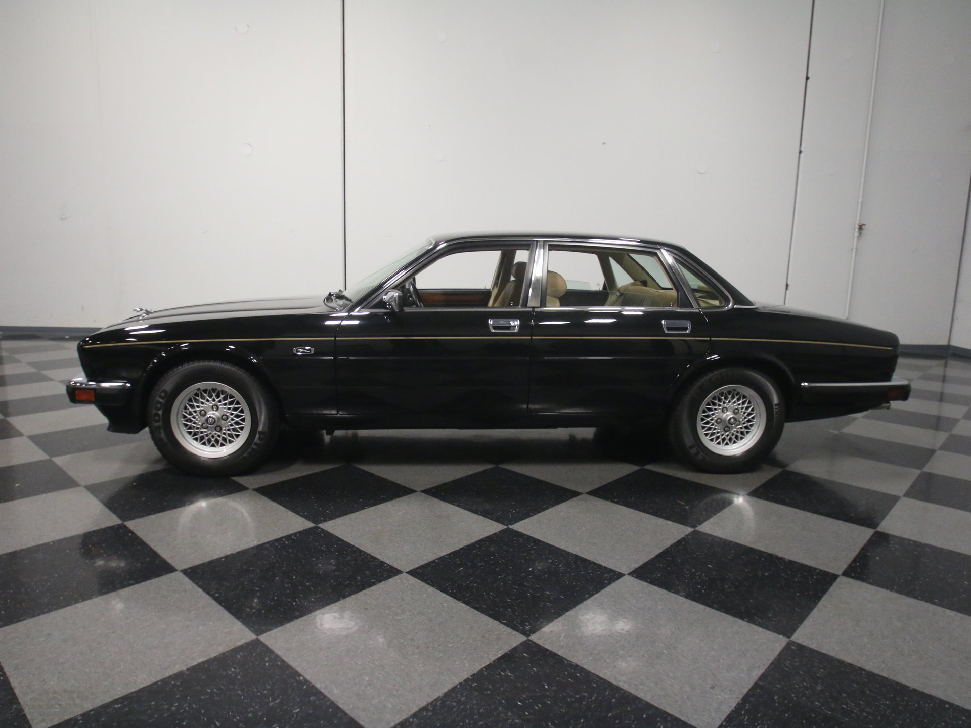 1990 Jaguar XJ6 | Streetside Classics - The Nation's Trusted Classic ...