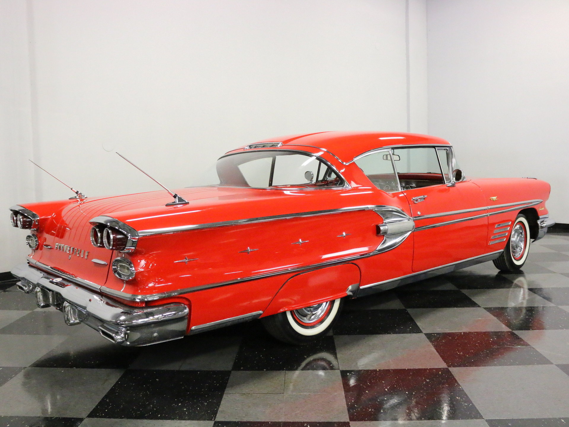 1958 Pontiac Bonneville | Streetside Classics - The Nation's Trusted ...