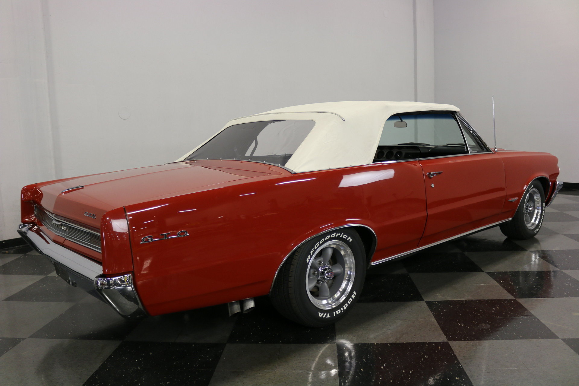 1964 Pontiac GTO | Streetside Classics - The Nation's Trusted Classic ...