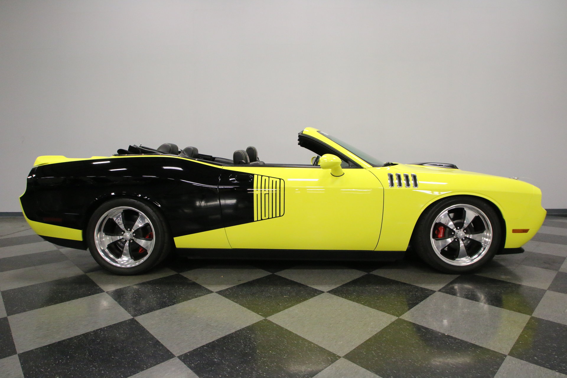 2009 Dodge Challenger | Streetside Classics - The Nation's Trusted ...