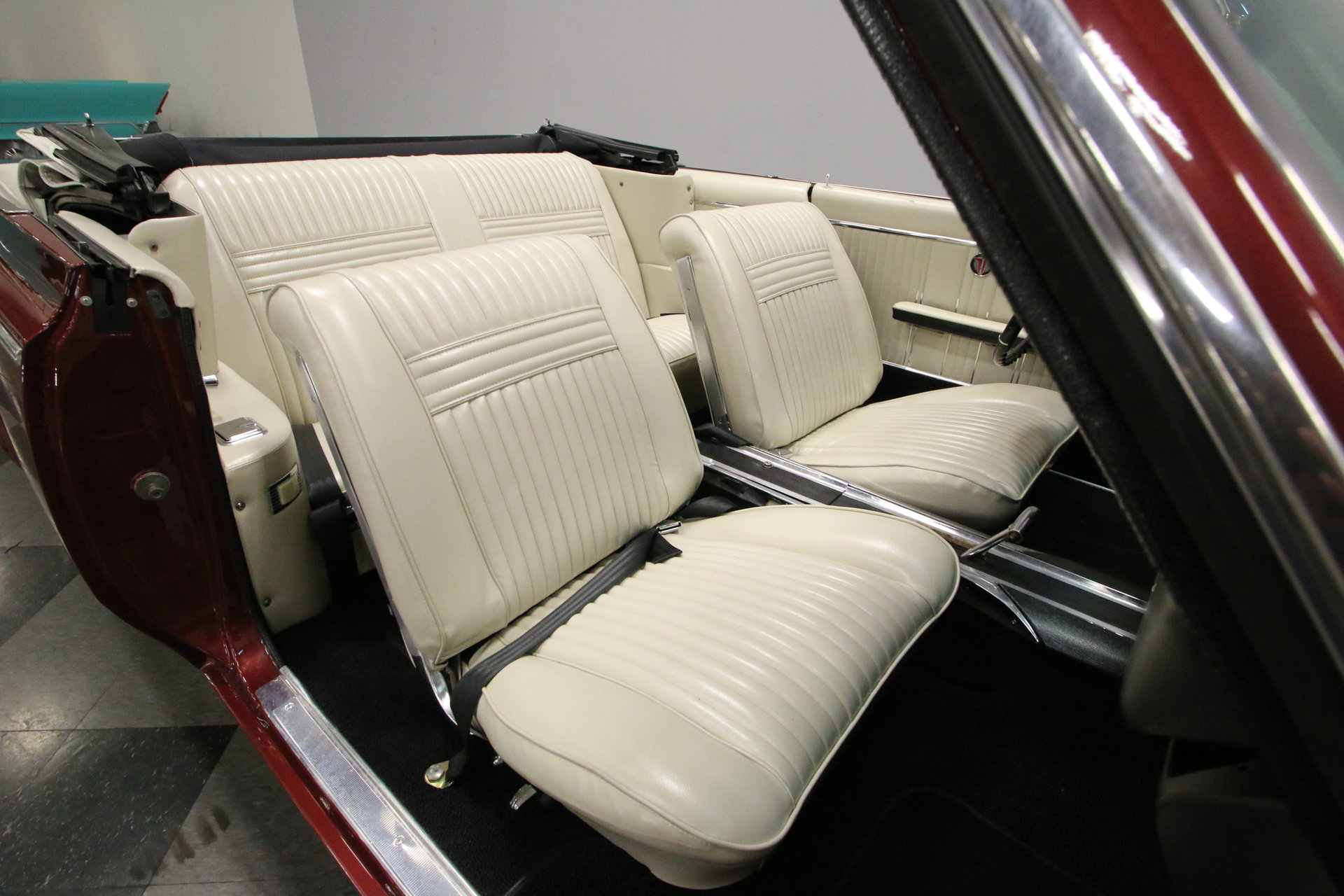 1964 Oldsmobile Cutlass | Streetside Classics - The Nation's Trusted ...