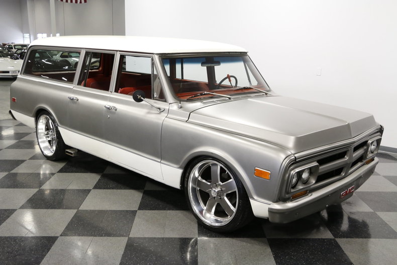 1971 GMC Suburban | Streetside Classics - The Nation's Trusted Classic ...