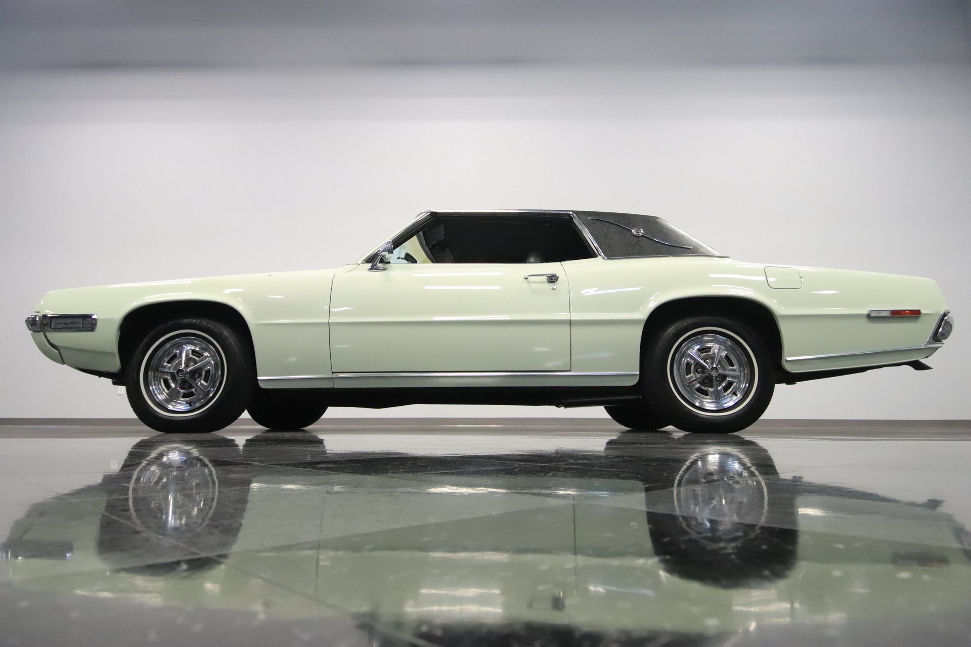 1968 Ford Thunderbird | Streetside Classics - The Nation's Trusted ...