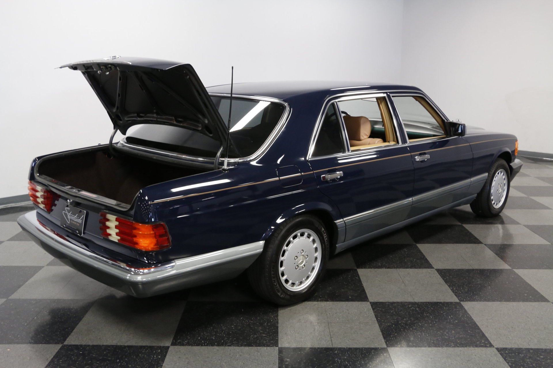 1986 Mercedes-Benz 560 | Streetside Classics - The Nation's Trusted ...