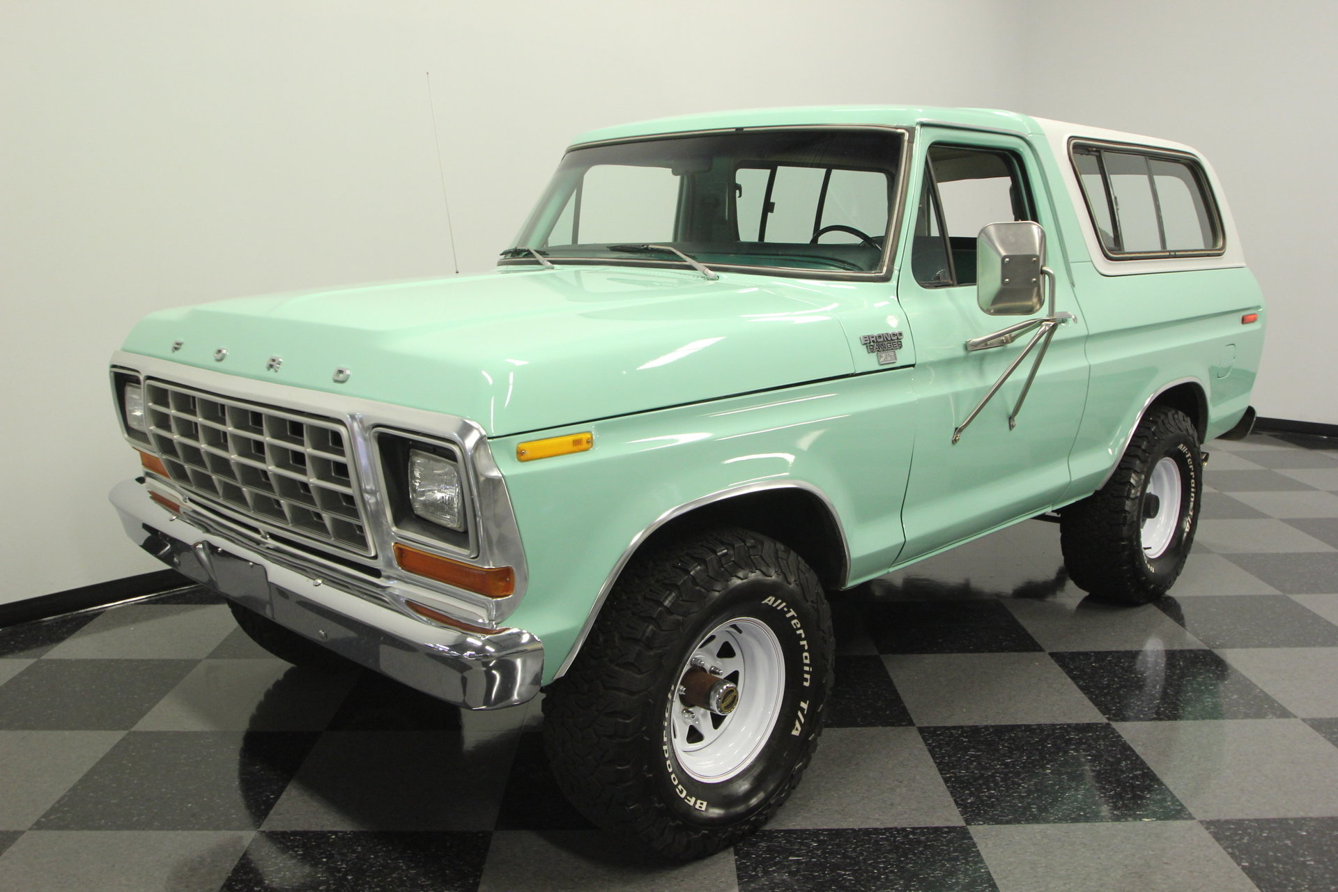 1978 Ford Bronco | Streetside Classics - The Nation's Trusted Classic ...