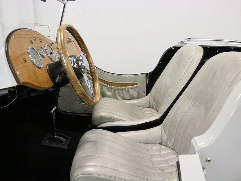 2016 ASVE Jaguar Kit Car | Streetside Classics - The Nation's Trusted ...