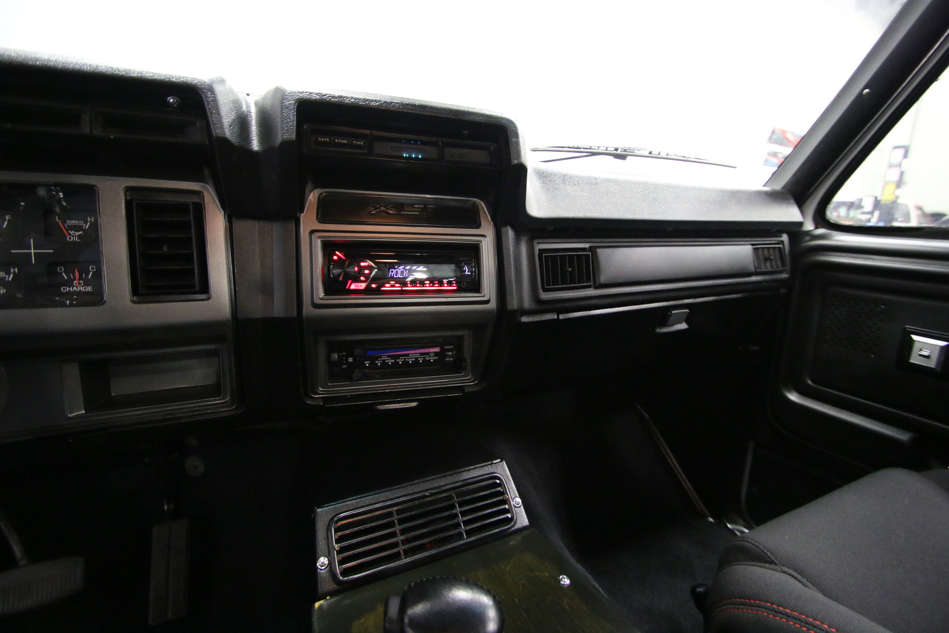 1986 Ford F-150 | Streetside Classics - The Nation's Trusted Classic ...