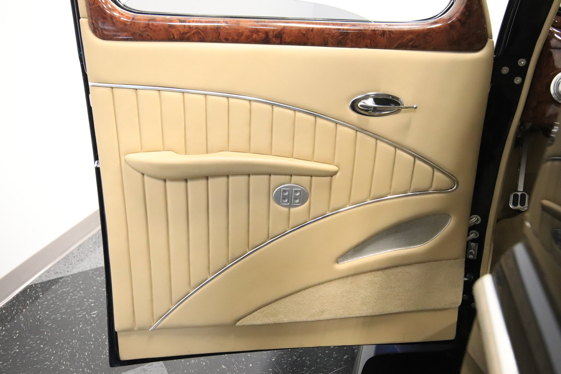 1940 Ford Coupe | Streetside Classics - The Nation's Trusted Classic ...