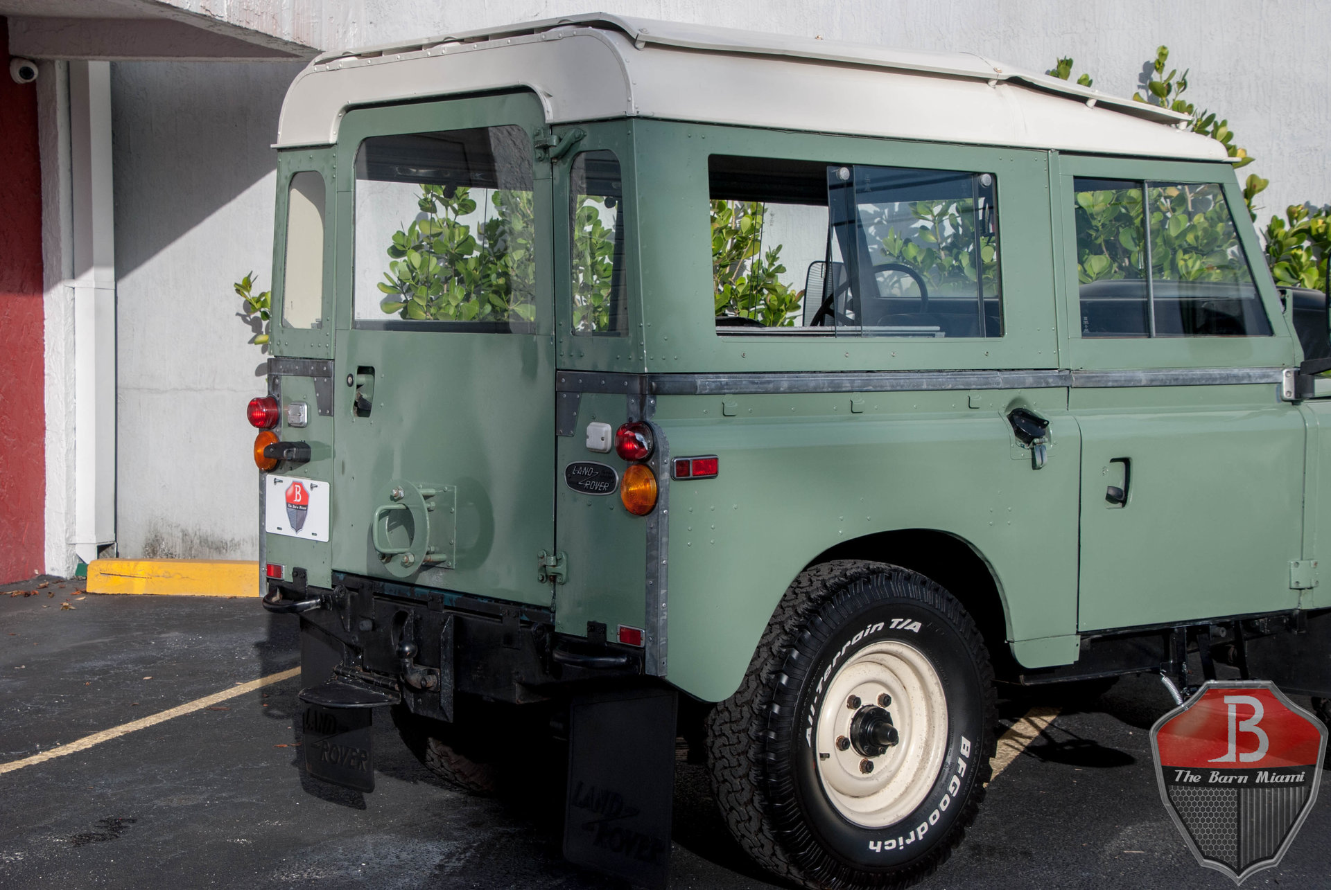 1974 Land Rover Series III | The Barn Miami