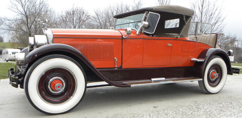 1925 Packard 236 | Volo Auto Museum