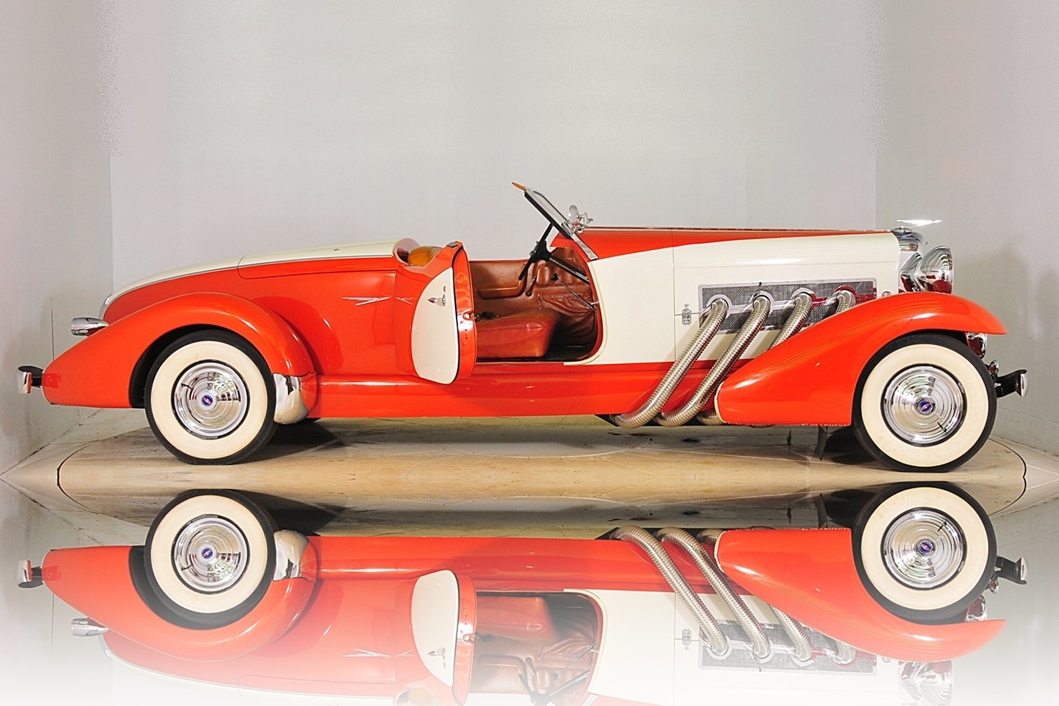1933 Duesenberg II SJ Boattail Speedster | Volo Auto Museum
