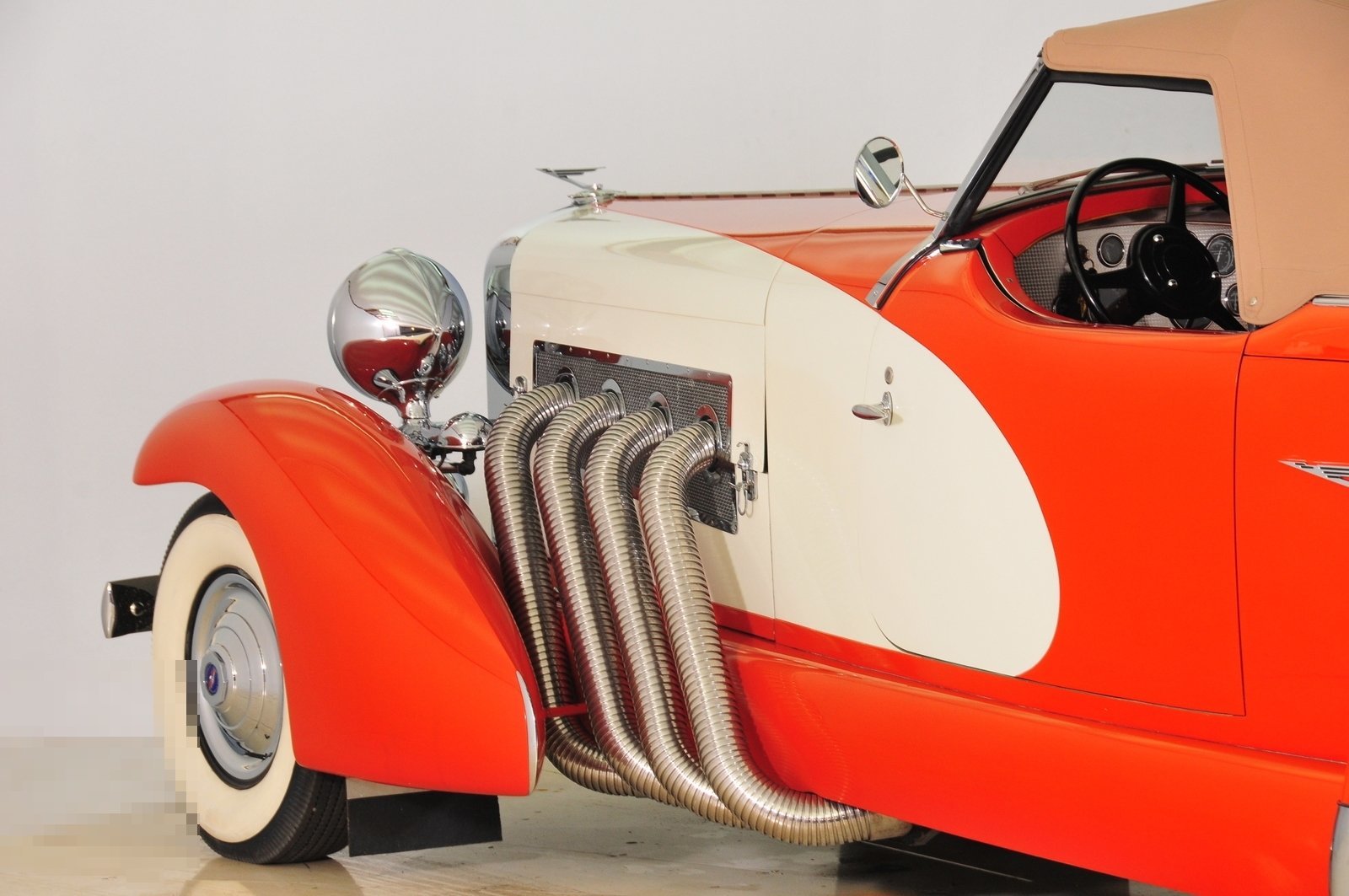 1933 Duesenberg II SJ Boattail Speedster | Volo Auto Museum