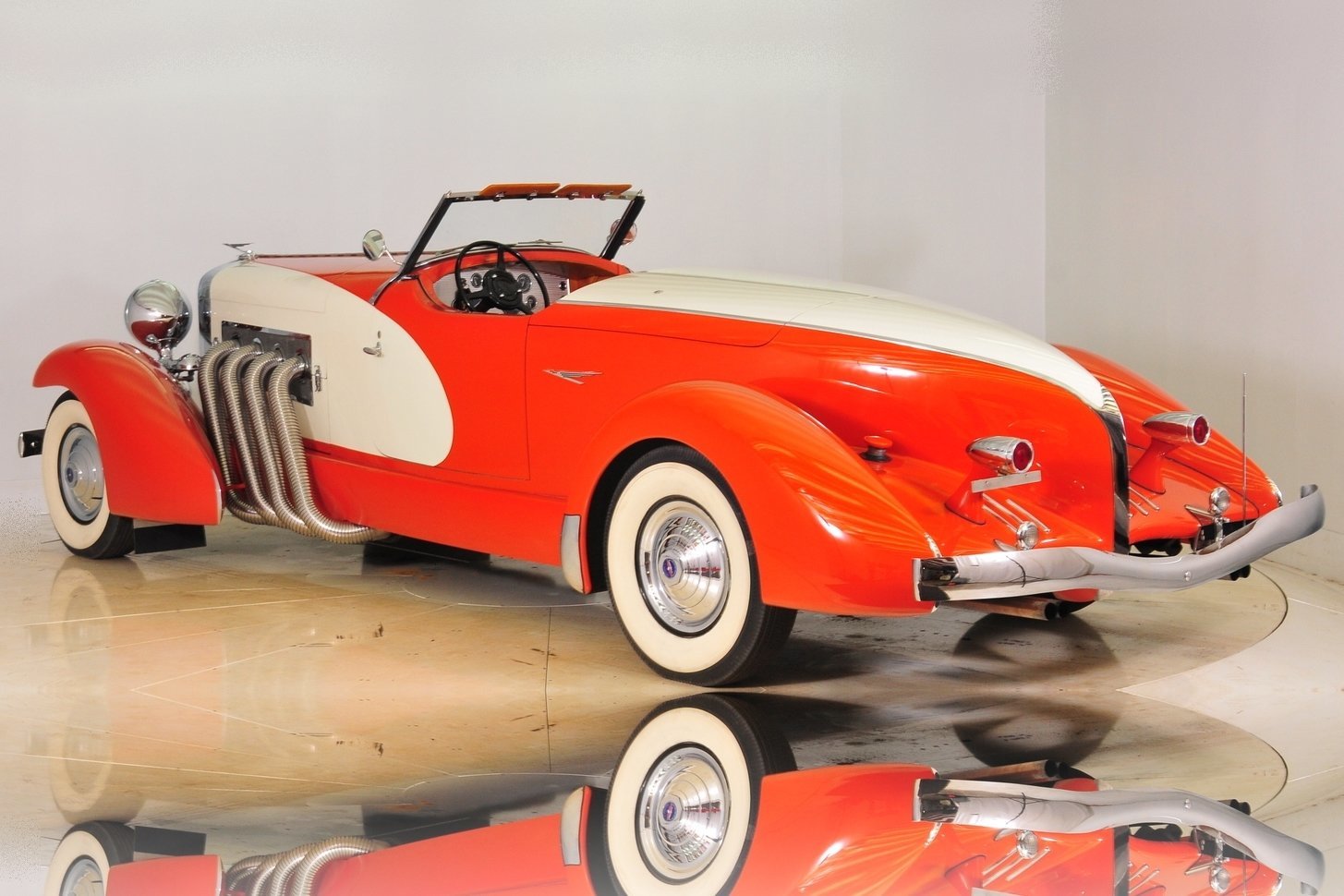 1933 Duesenberg II SJ Boattail Speedster | Volo Auto Museum