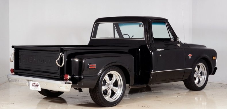 1968 Chevrolet C10 | Volo Auto Museum