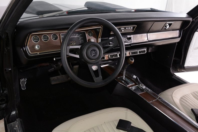 1970 Plymouth Duster | Volo Auto Museum