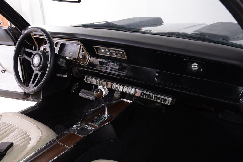 1970 Plymouth Duster | Volo Auto Museum