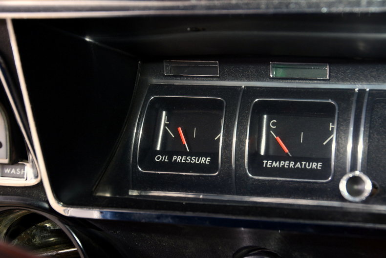 1967 Buick Riviera | Volo Auto Museum