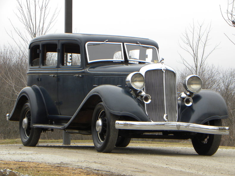 1933 Chrysler CO Series | Volo Auto Museum
