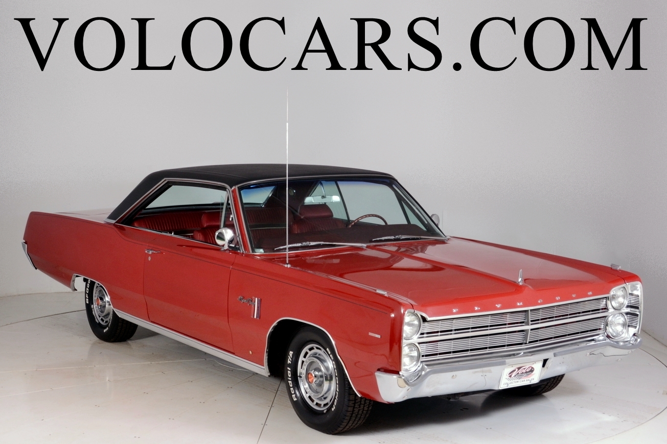 1967 Plymouth Sport Fury | Volo Auto Museum