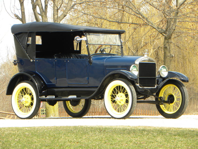 1927 Ford Model T | Volo Auto Museum