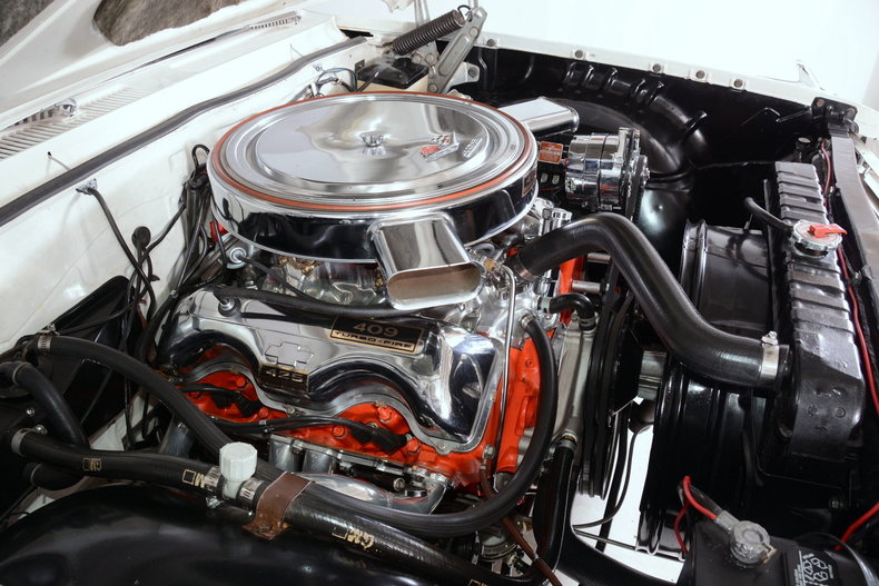 1961 Chevrolet Impala | Volo Auto Museum