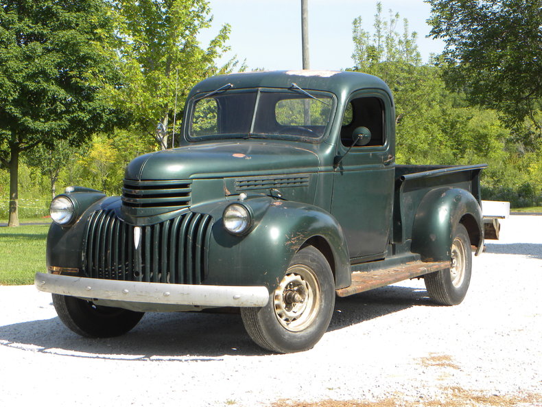 1945 Chevrolet 1/2 Ton | Volo Auto Museum