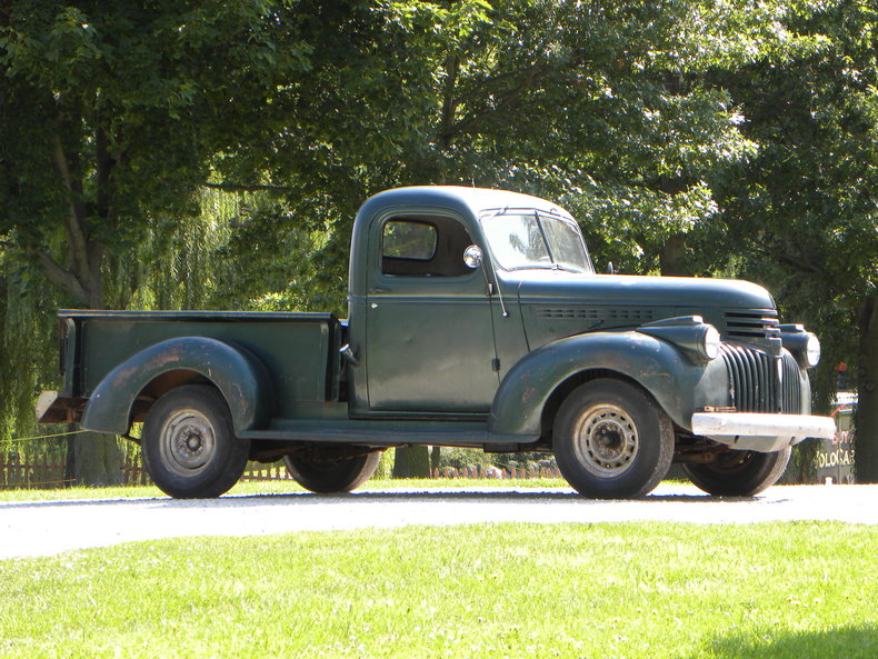 1945 Chevrolet 1/2 Ton | Volo Auto Museum