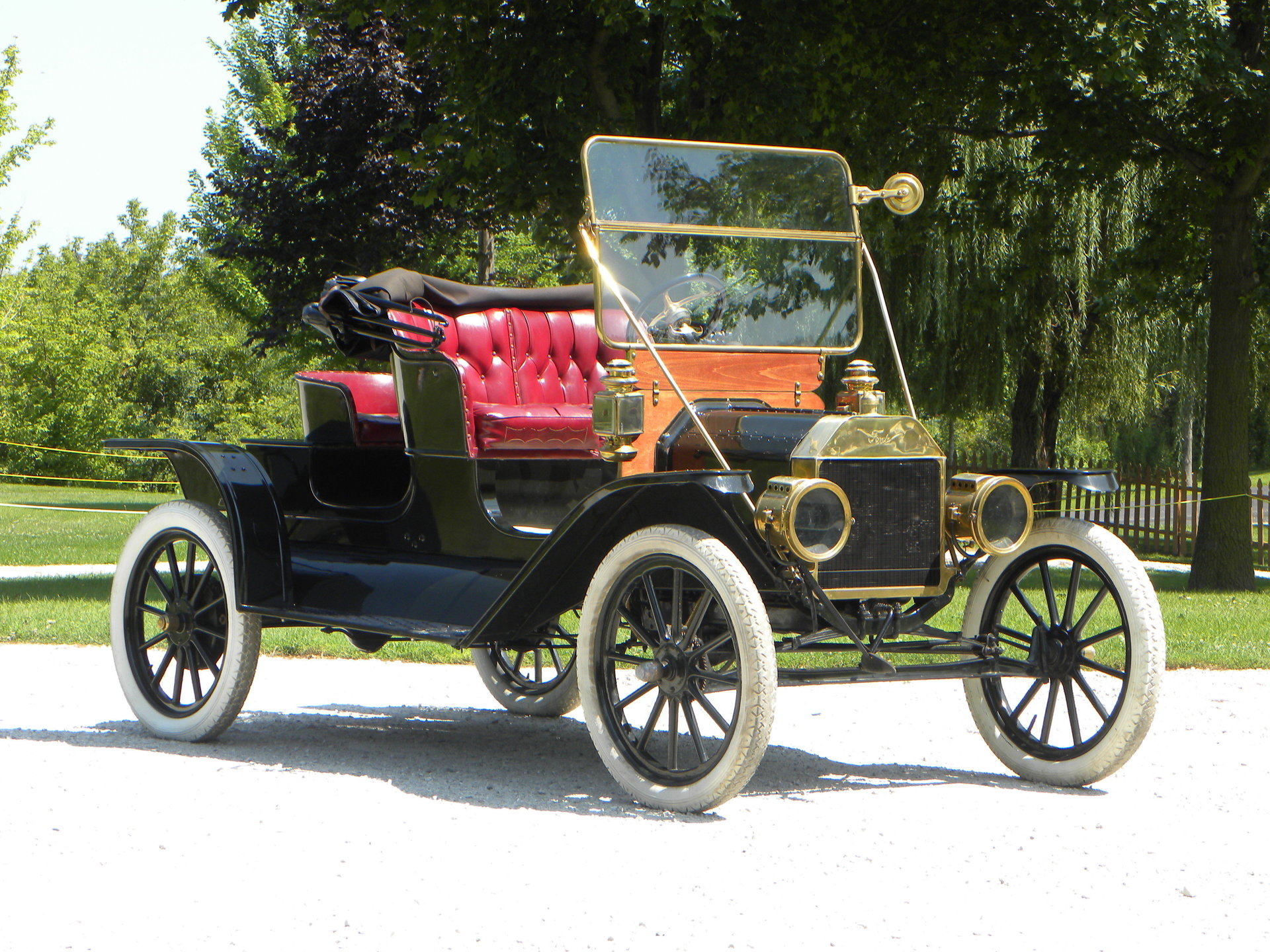1910 Ford Model T | Volo Auto Museum