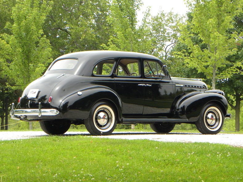 1940 Chevrolet Master Deluxe | Volo Auto Museum